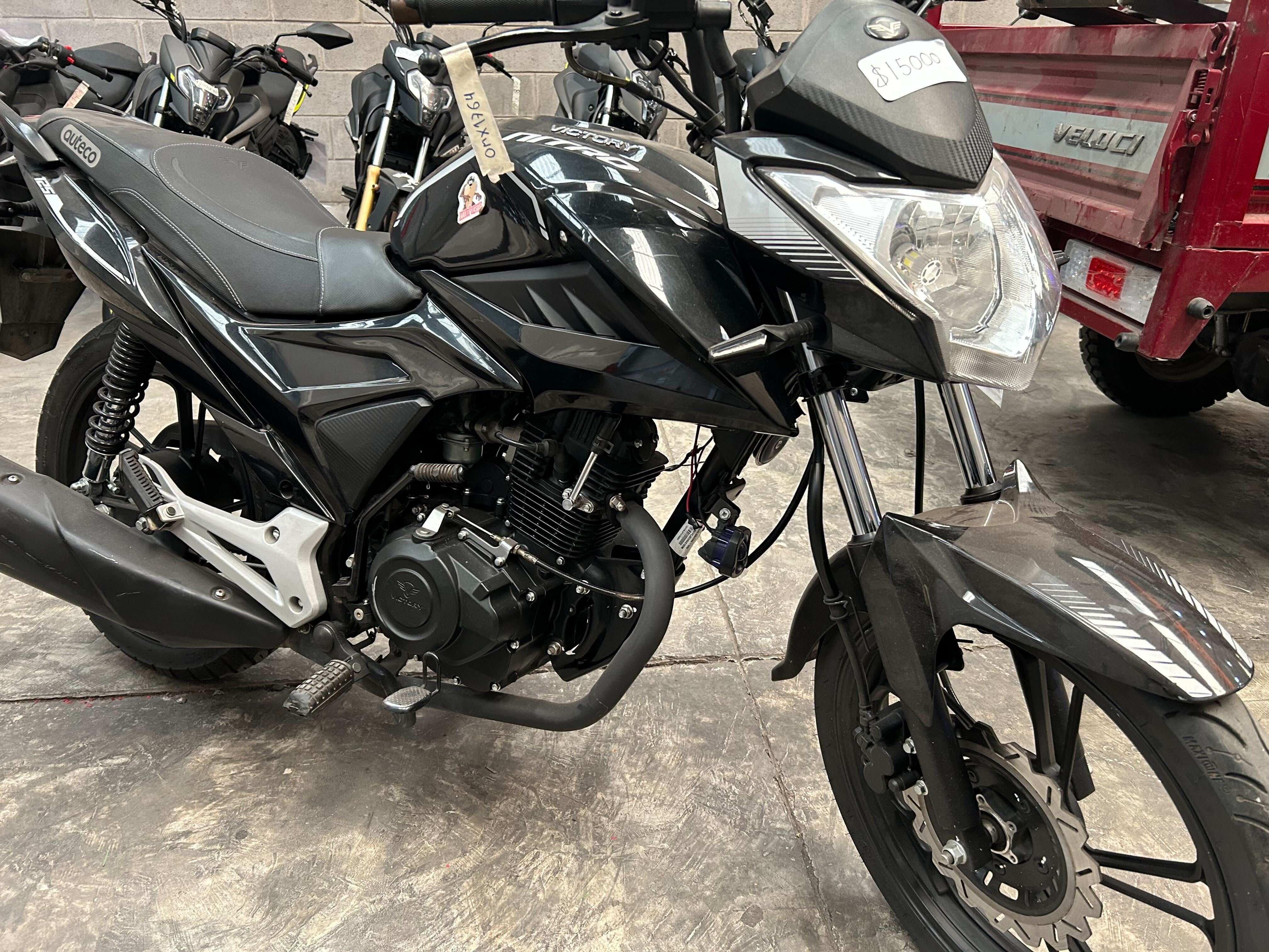 Bodega de remates de motos Ozon